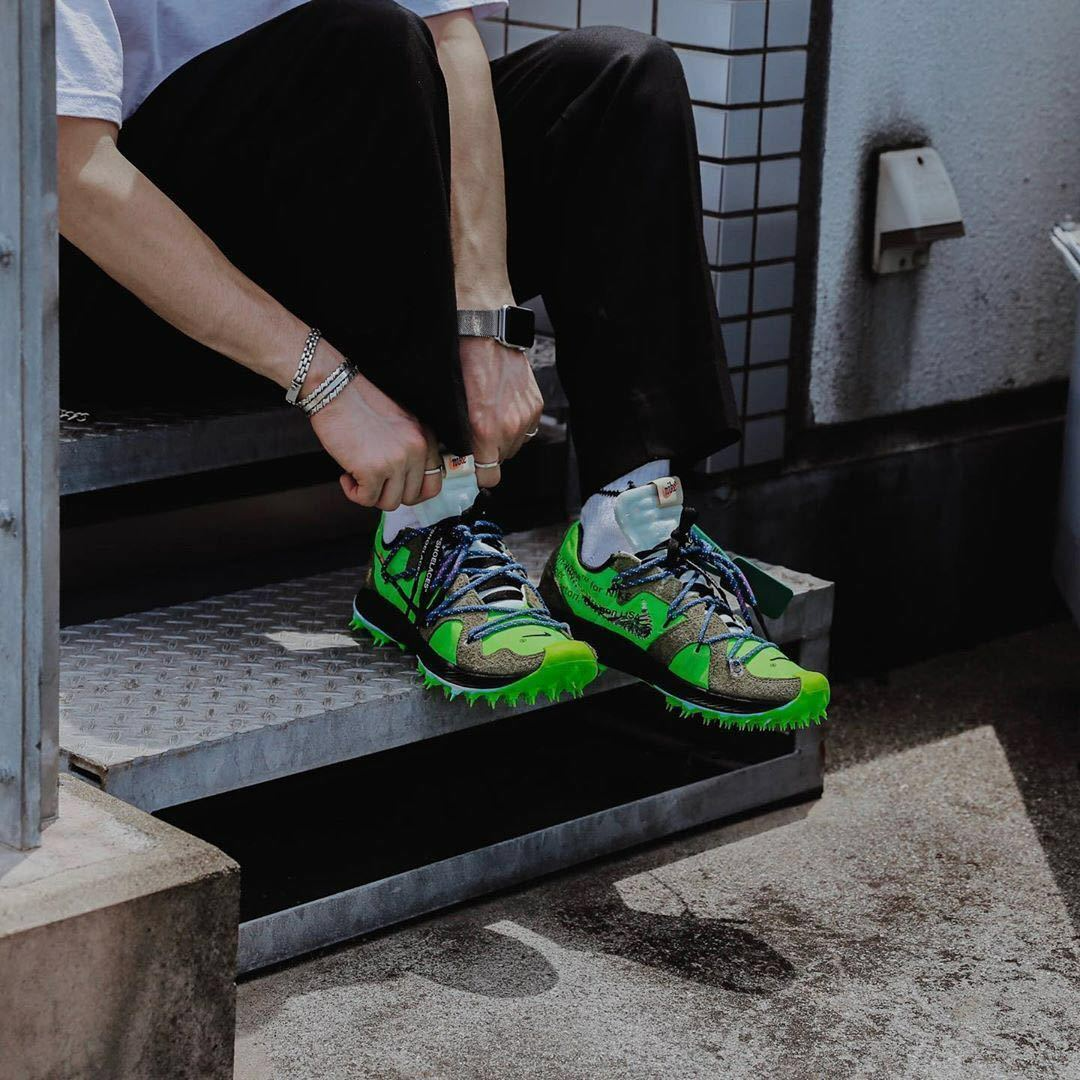 Giày Nike Wmns Air Zoom Terra Kiger 5 x Off-White 'Electric Green ...