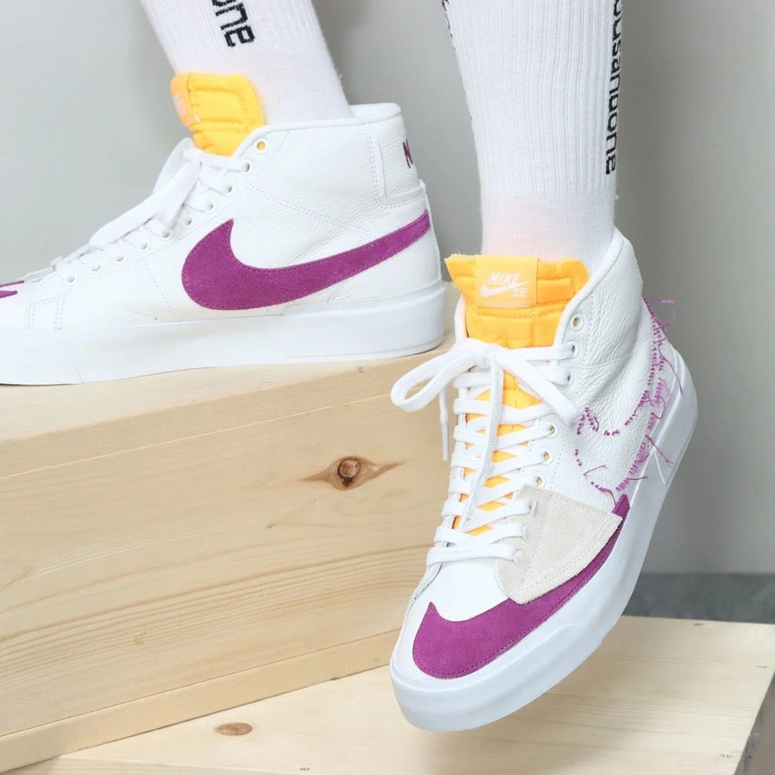 Giày Nike Zoom Blazer Mid Edge SB 'White Viotech' DA2189-100 - Jordan 1