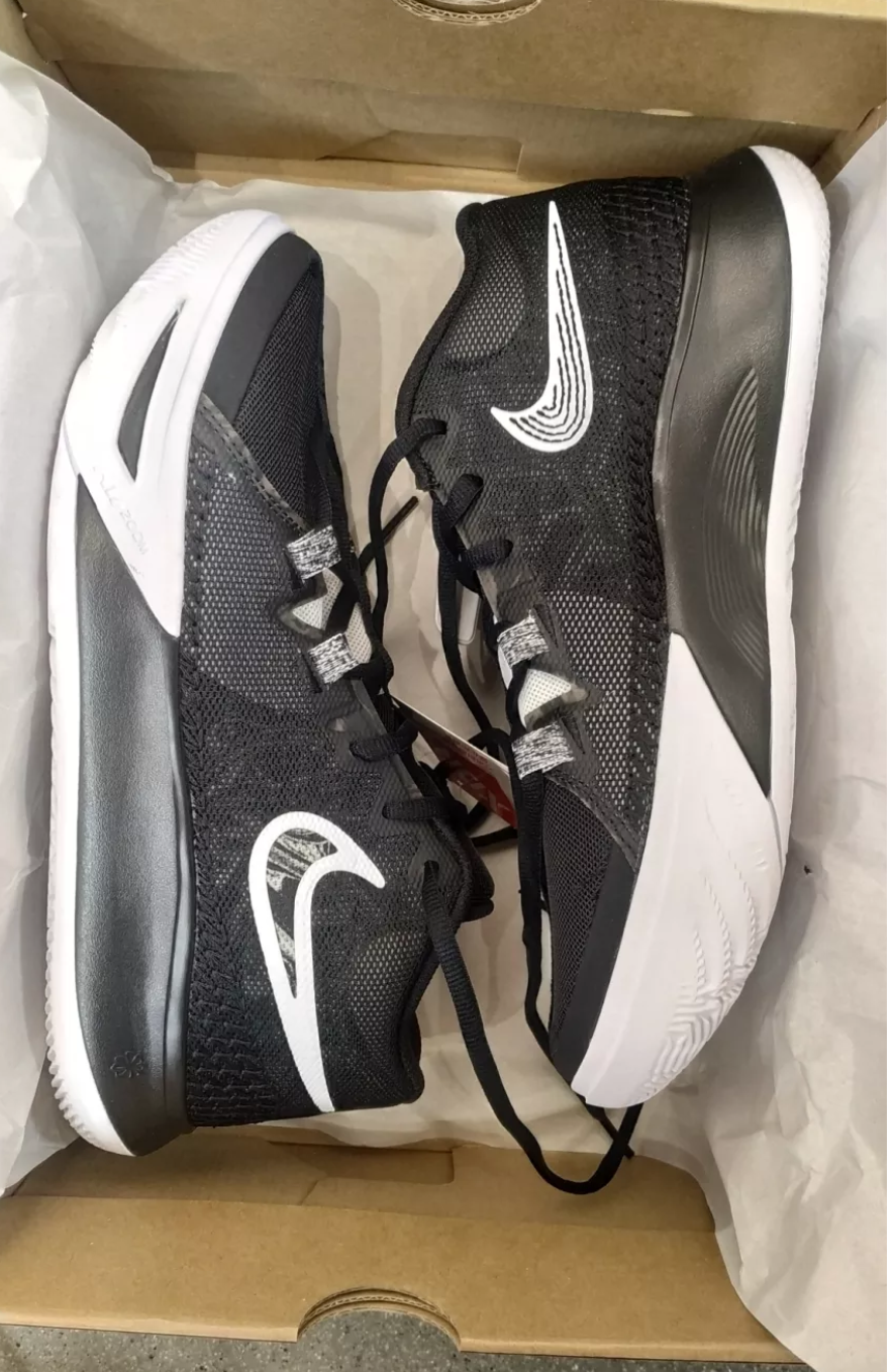 Giày Nike Kyrie Flytrap 6 EP 'Black' DM1126-001 - Jordan 1