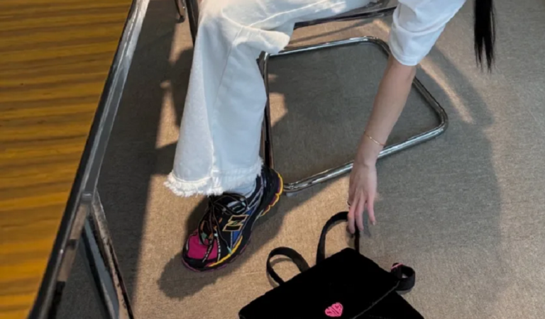 Giày New Balance 1906R 'Neon Nights' M1906RCP - Jordan 1