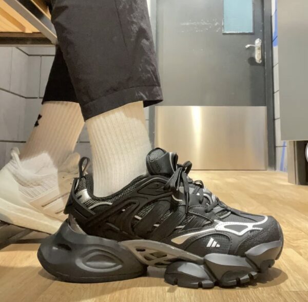 Giày Adidas XLG Runner Deluxe Black IH0070 - Jordan 1