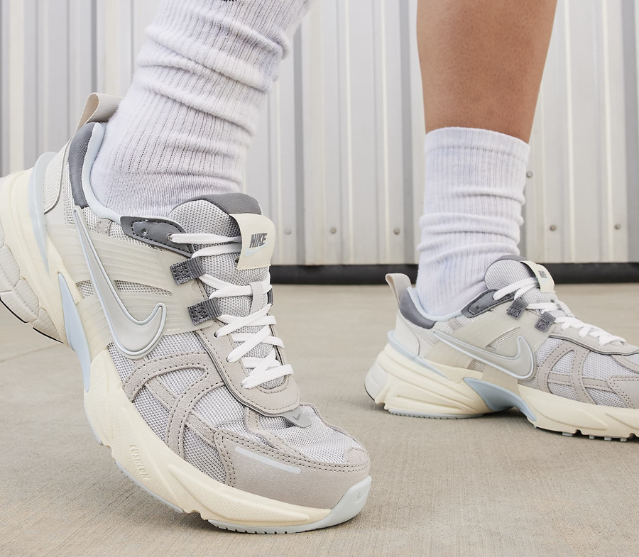 Giày Nike V2K Run 'Light Bone Iron Ore' FZ3596-072 - Jordan 1