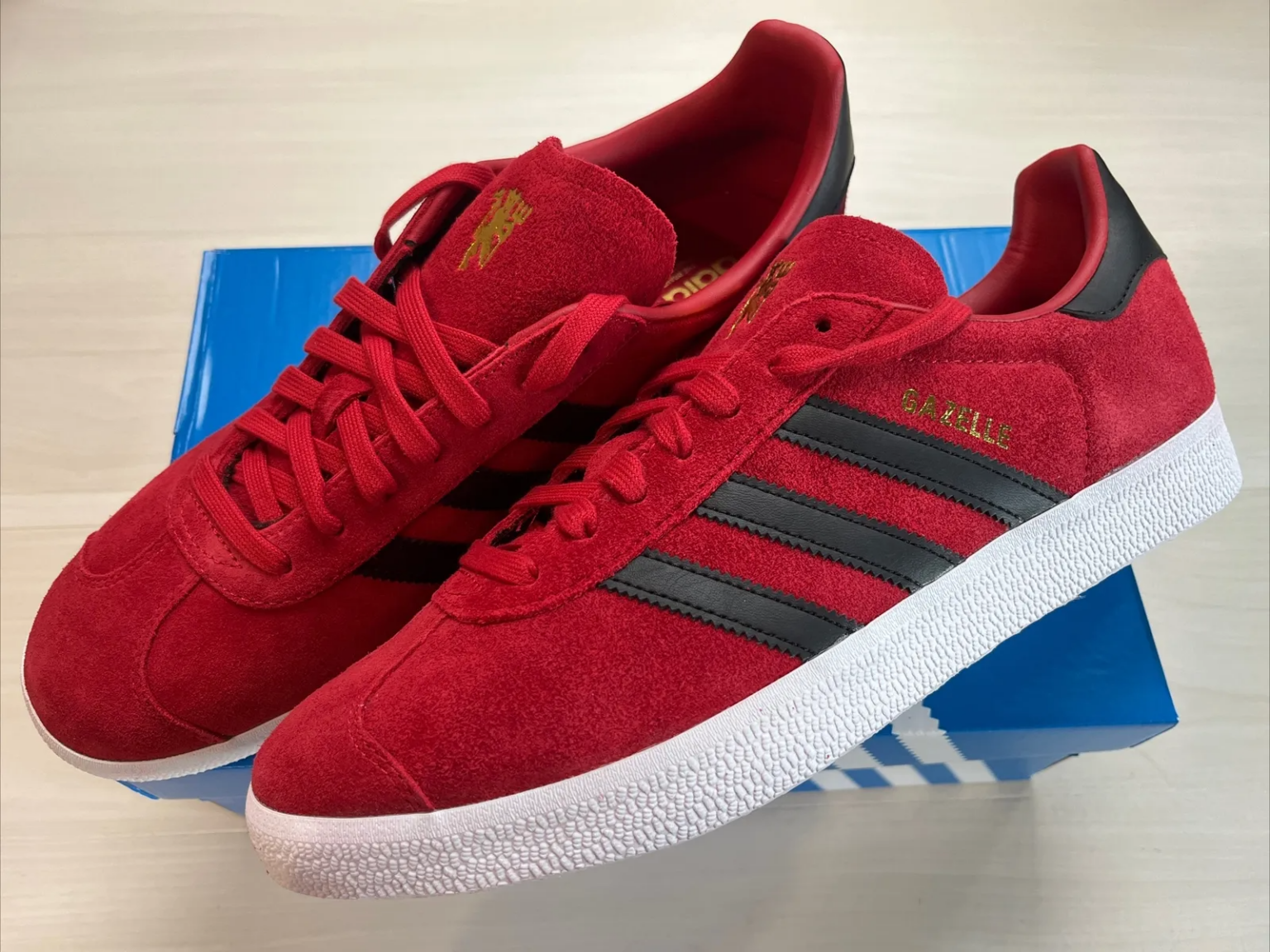 Giày Adidas Gazelle x Manchester United ‘Red Black’ IE8503 - Jordan 1